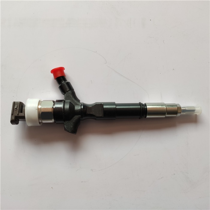 Diesel engine 2KD fuel nozzle injector 23670-30050