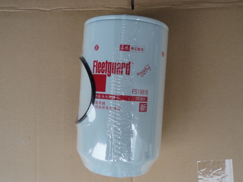 Fleetguard FUEL/WATER SEPARATOR FS19816