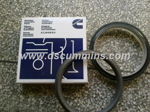 CUMMINS 6BT Rear Oil Seal 3934486